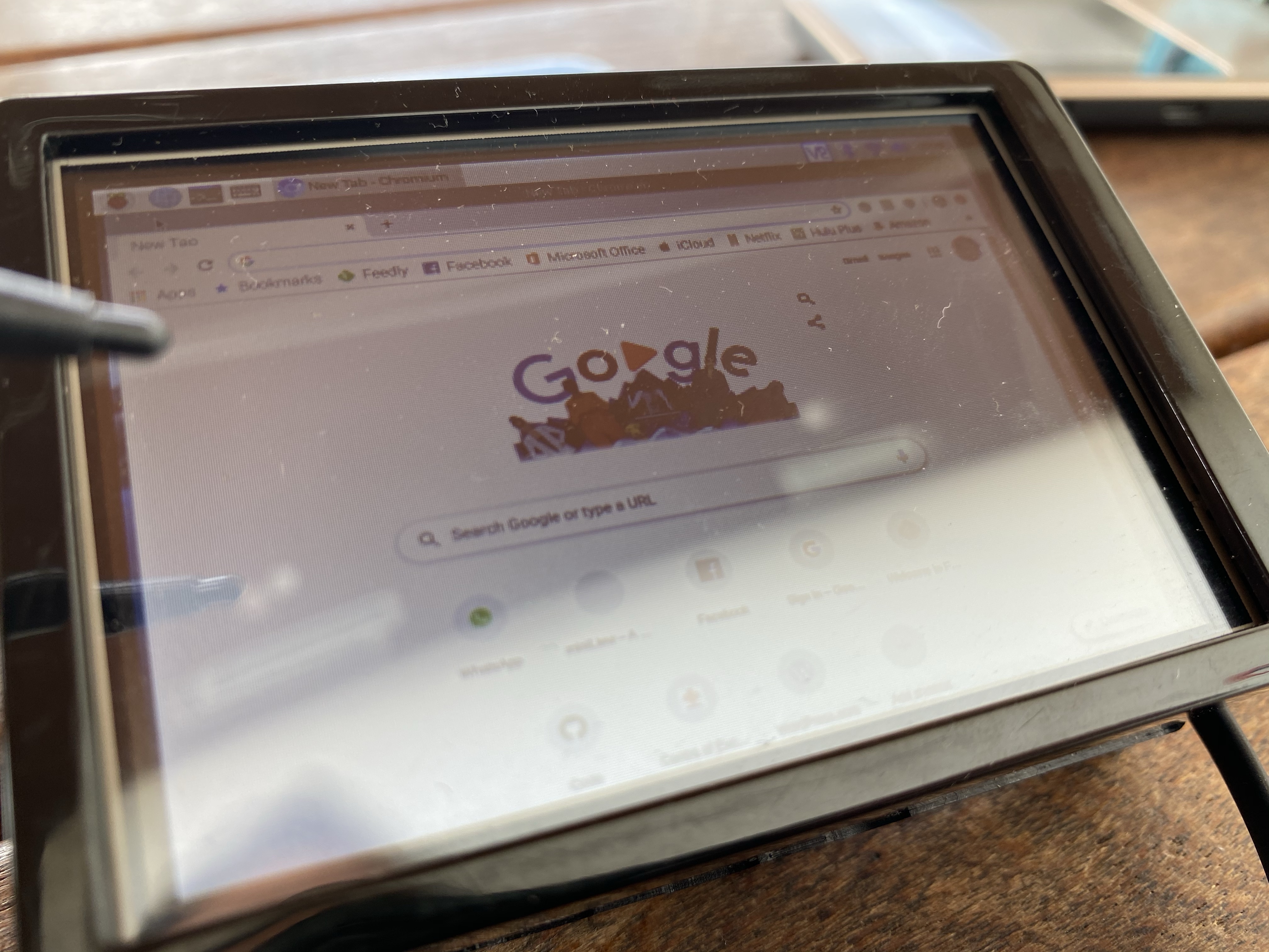 Raspberry Pi – Using iPad Pro with RP4 – miniLiew